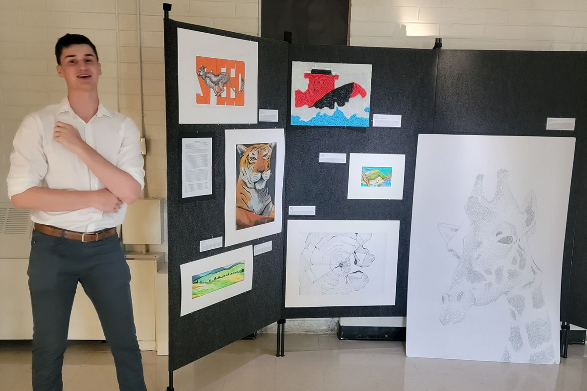 Wolfson Holds Inaugural Art Gala – Resident News